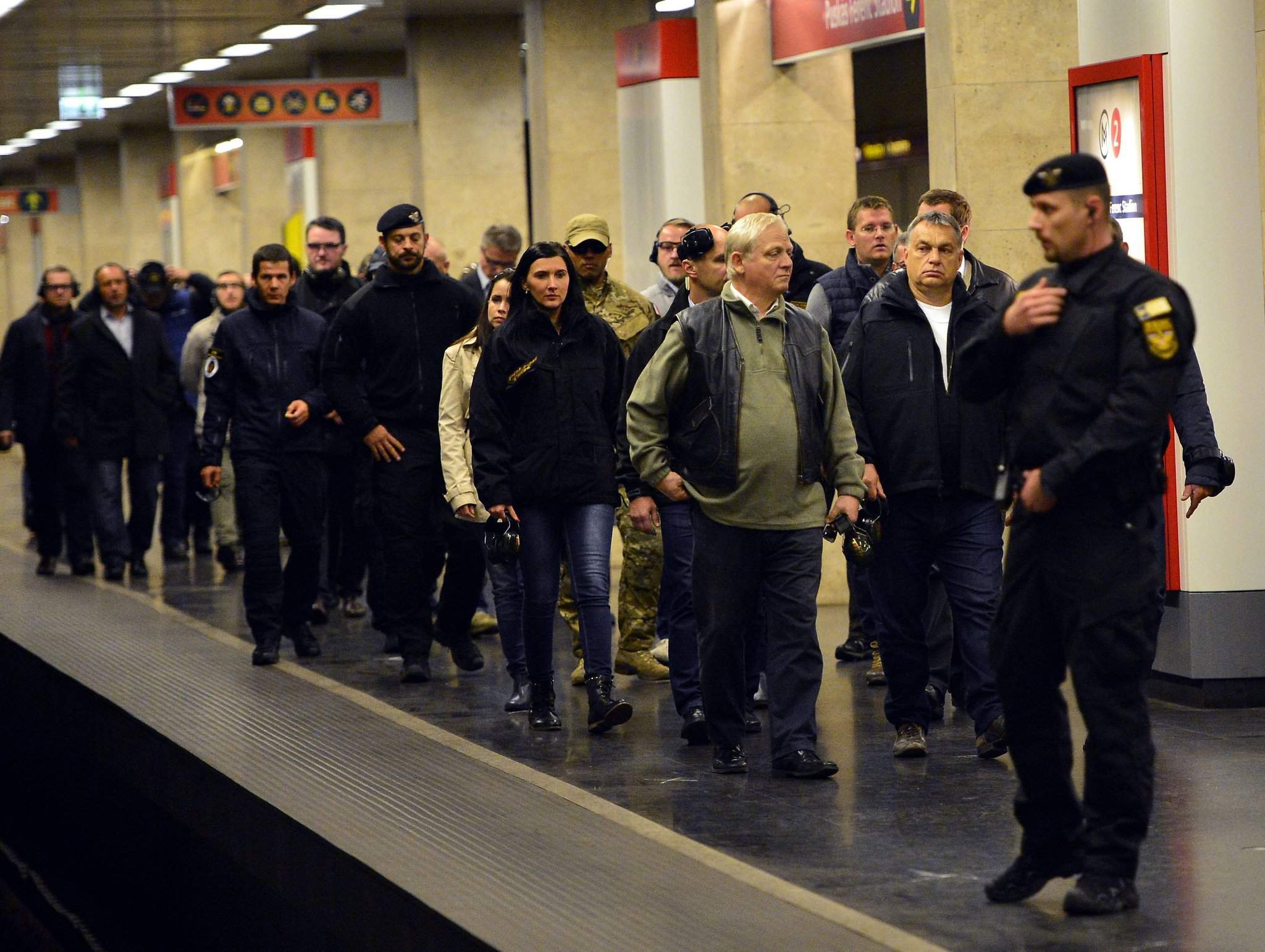Orbán observes counter-terrorism exercise - Photos - Daily News Hungary