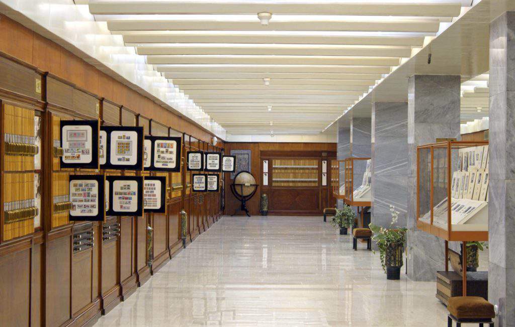 Square centimetres worth millions – The Stamp Museum of Budapest