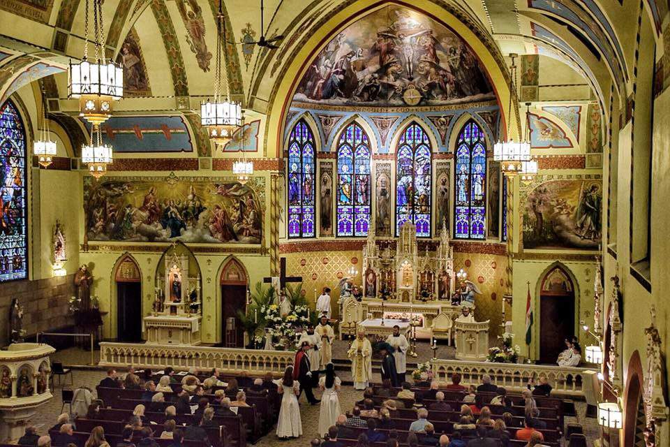 Holy Cross Hungarian Church in Detroit hosts mass mob opener | Daily ...
