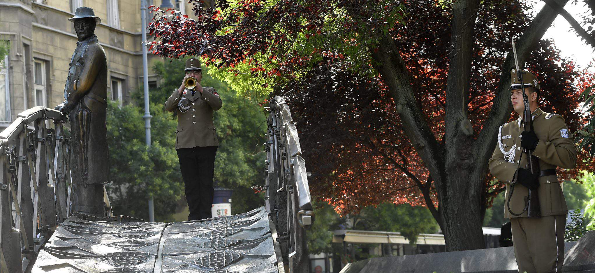 Hungary commemorates martyred 1956 PM Imre Nagy - Daily News Hungary