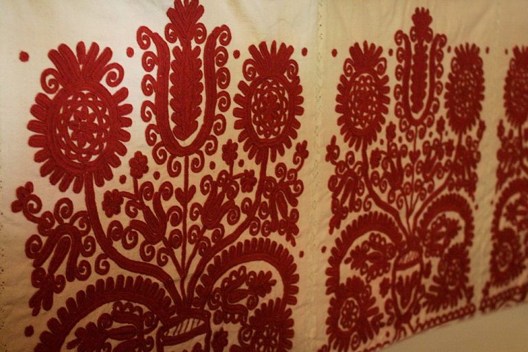 Embroidery — an underrated part of Hungarian culture - Daily News Hungary