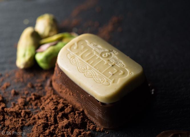 A Hungarian chocolate factory making sweets for over 150 years - Daily ...