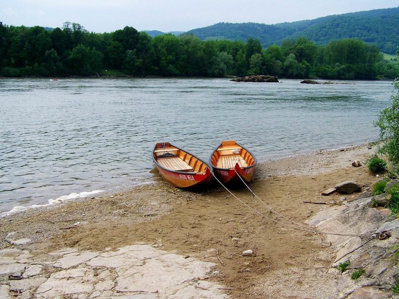 Beyond the baths: these are the best public beaches around Budapest ...