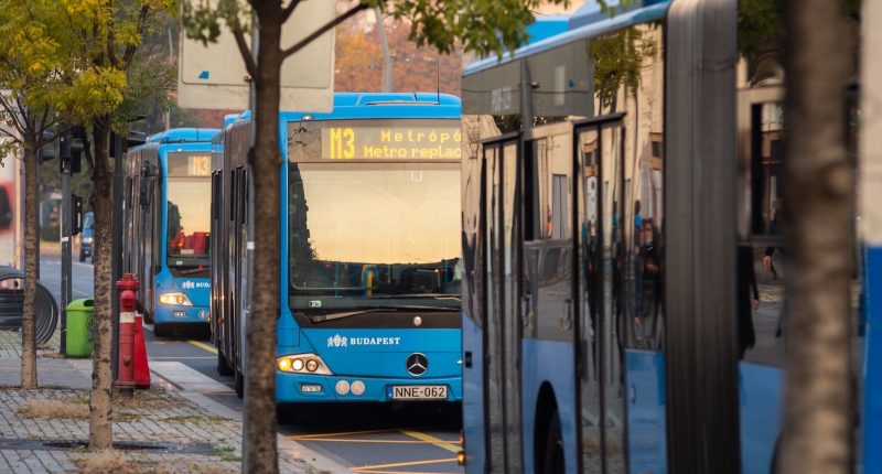 Closed section of metro line M3: Several travel options are available ...