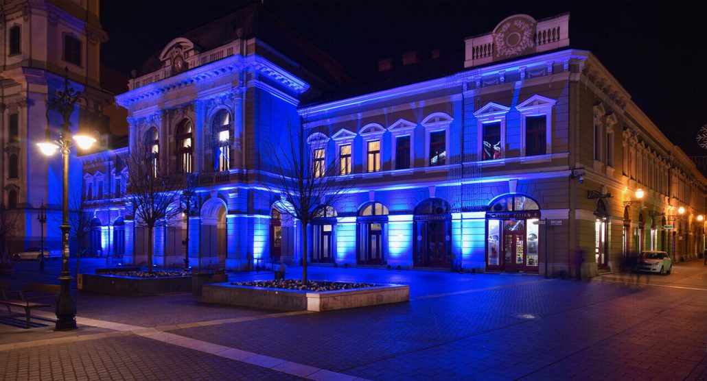 UNICEF Hungary lights Budapest buildings blue for World Children's Day ...