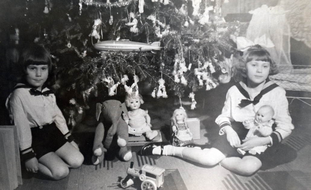 How do Hungarians celebrate Christmas? - History and traditions - Daily ...