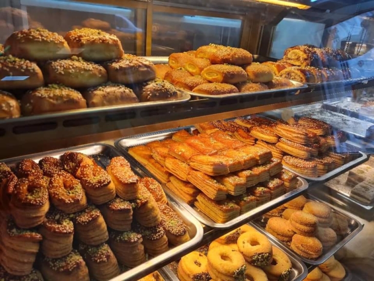 7 must-try international bakeries in Budapest from around the world ...