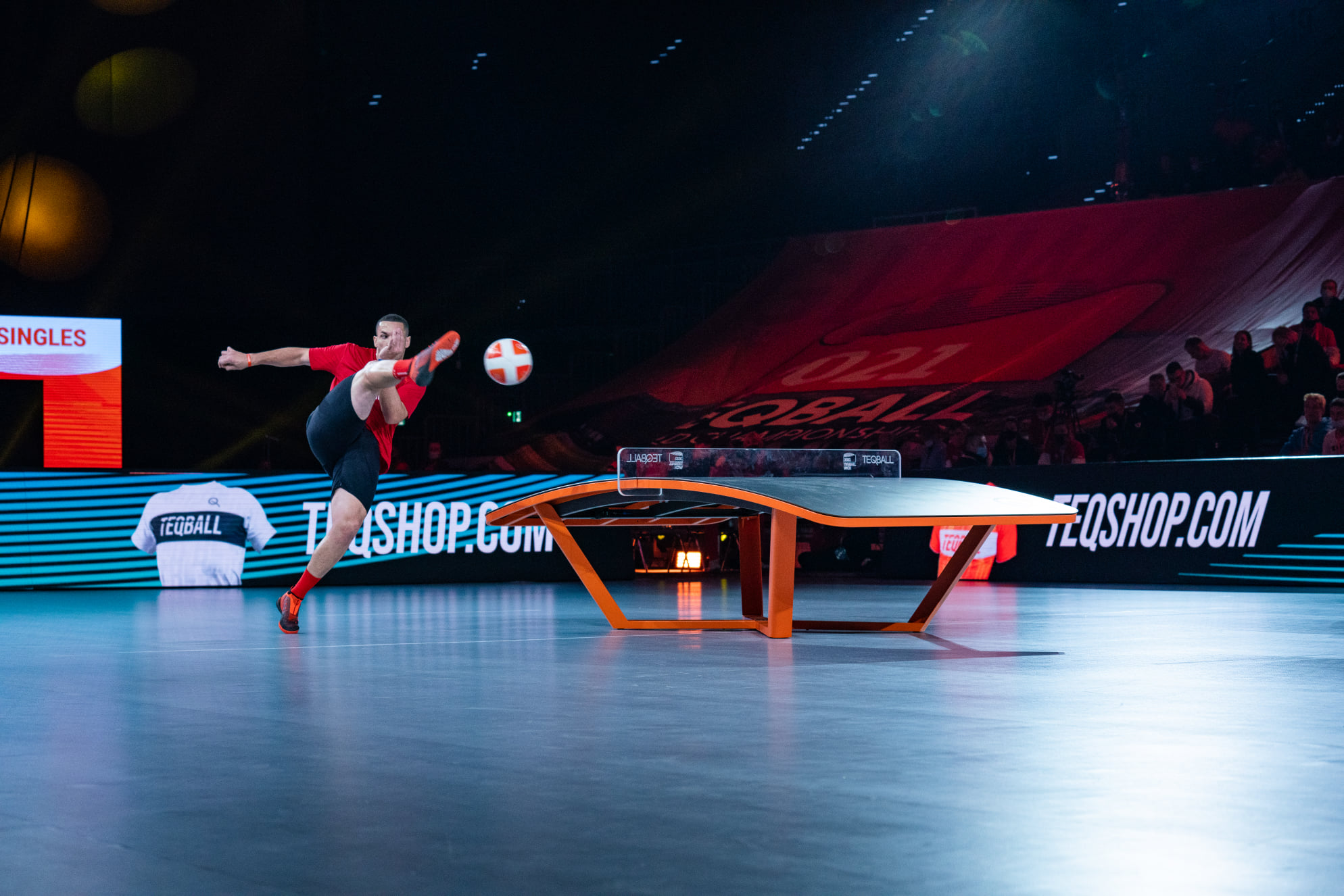 Teqball a ddyfeisiwyd gan Hwngari i goncro ESPN! - LLUNIAU - Daily News ...