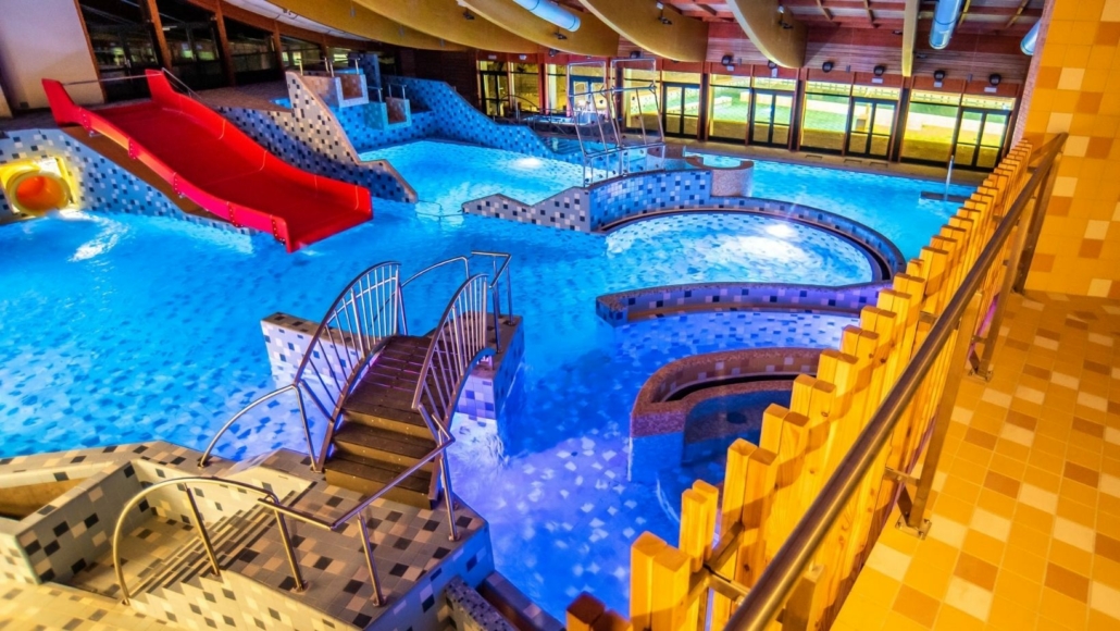 The most spectacular Hungarian thermal baths outside of the capital ...