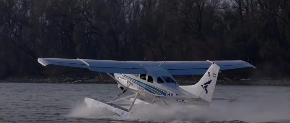 Hydroplanes restart Hungarian water flight! – VIDEO - Daily News Hungary