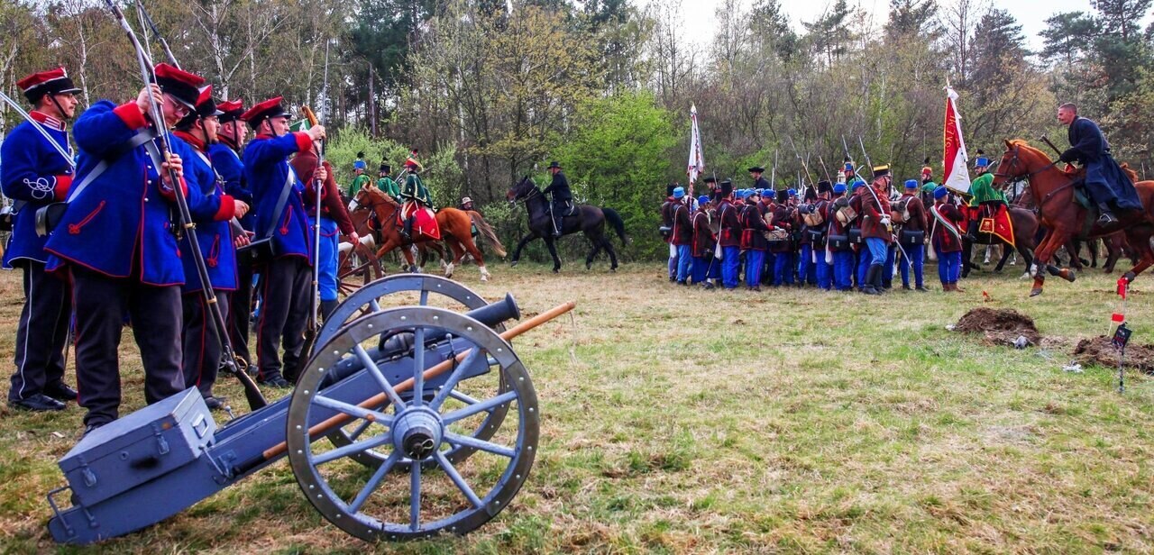 Experience firsthand the re-enactment of the Battle of Isaszeg! - Daily ...