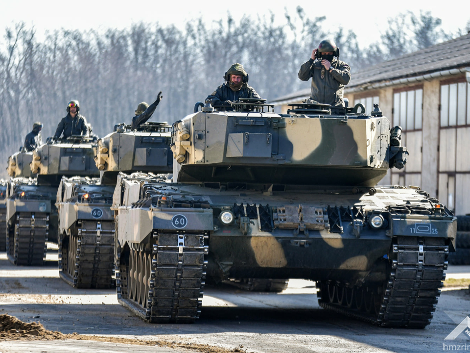 New, regularly scheduled water taxi on the Danube - Daily News Hungary