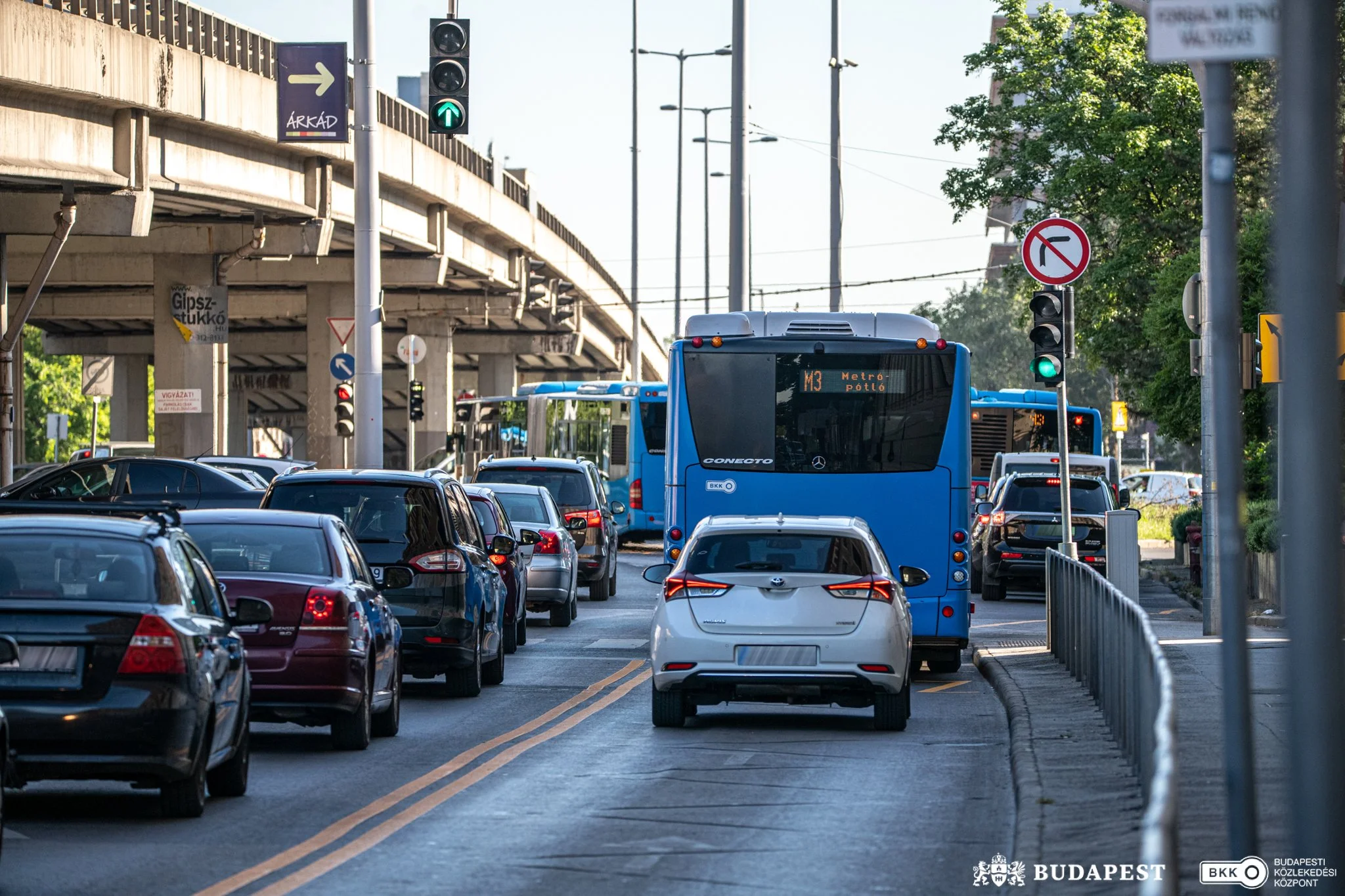 Almost the entire M3 metro line in Budapest closes from today! - Daily ...