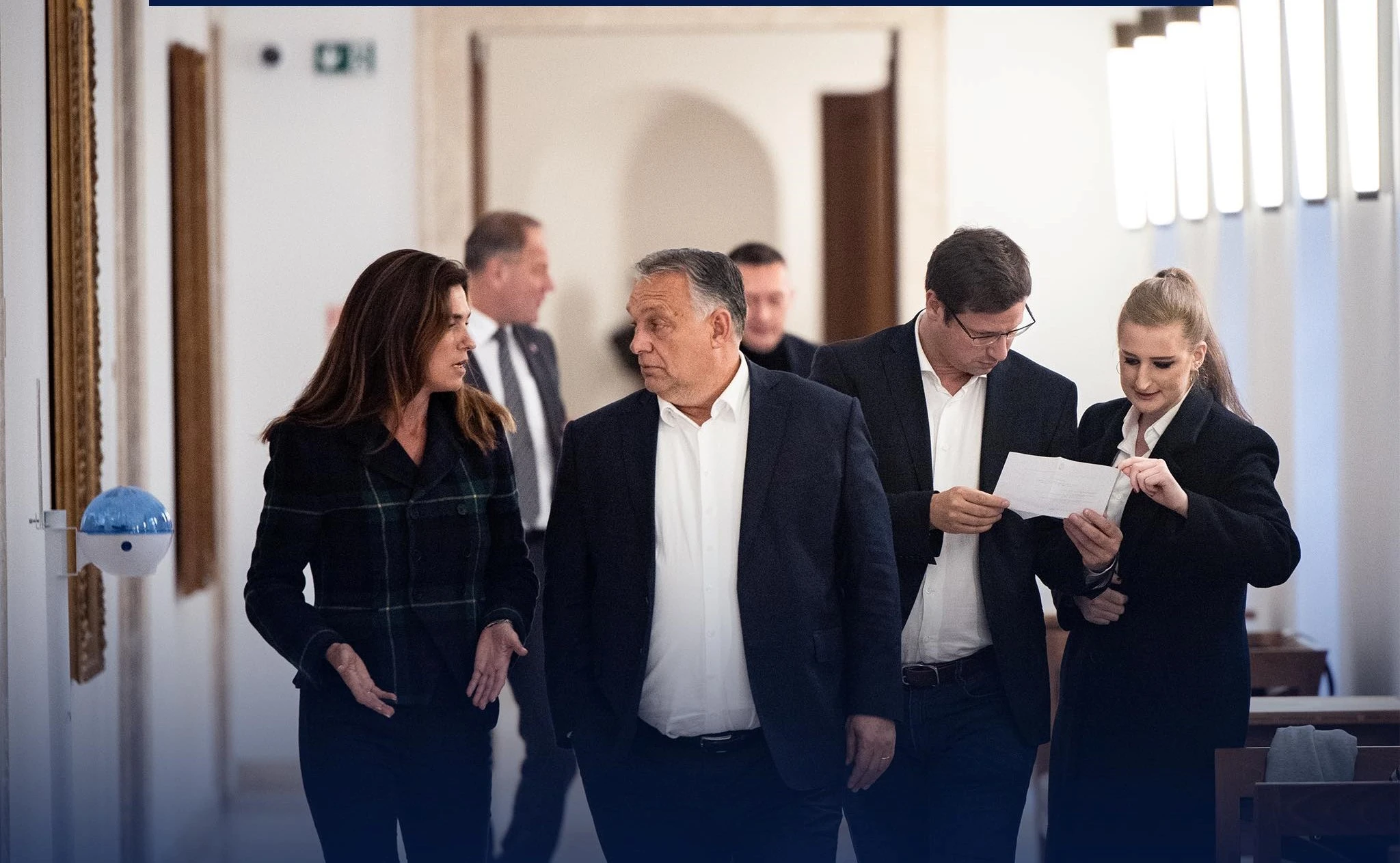 Hungarian government triggering crisis? - Daily News Hungary