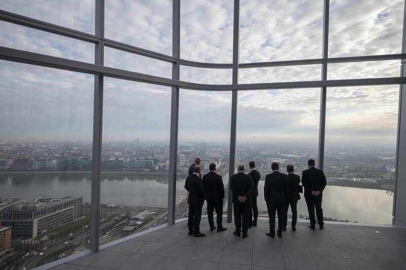 PHOTOS, VIDEO: Hungary's first skyscraper inaugurated in Budapest ...