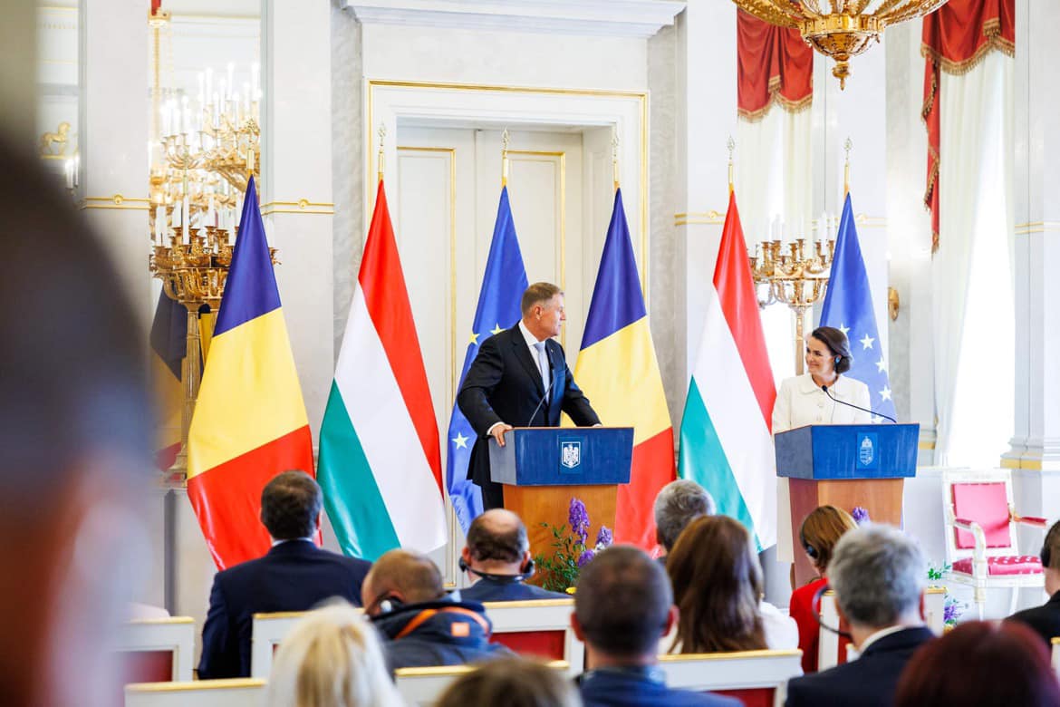 Hungarian President talks war in Israel, Ukraine with Romanian ...